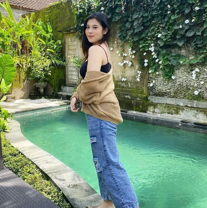 Sari Good Ponsel Angels